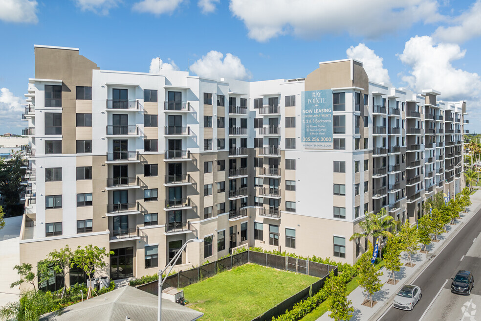 Home - Bay Pointe Apartments